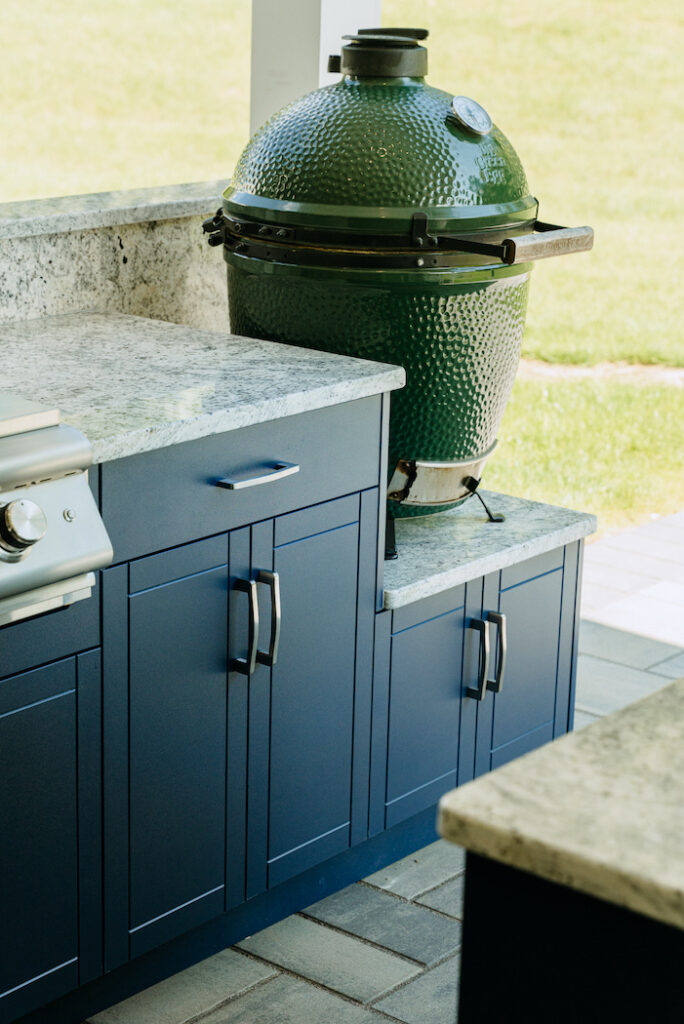 Backyard Oasis: What Makes Outdoor Kitchen Cabinetry Different ...